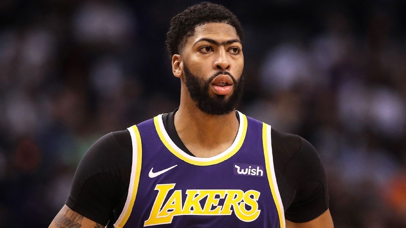 Anthony Davis back for showdown vs. Bucks after 1-game absence