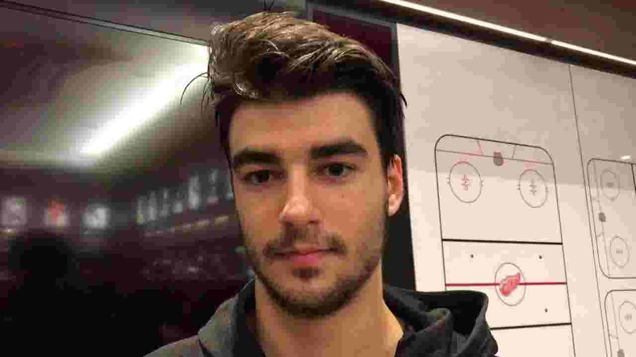 How Joe Veleno can separate himself from other Detroit Red Wings prospects