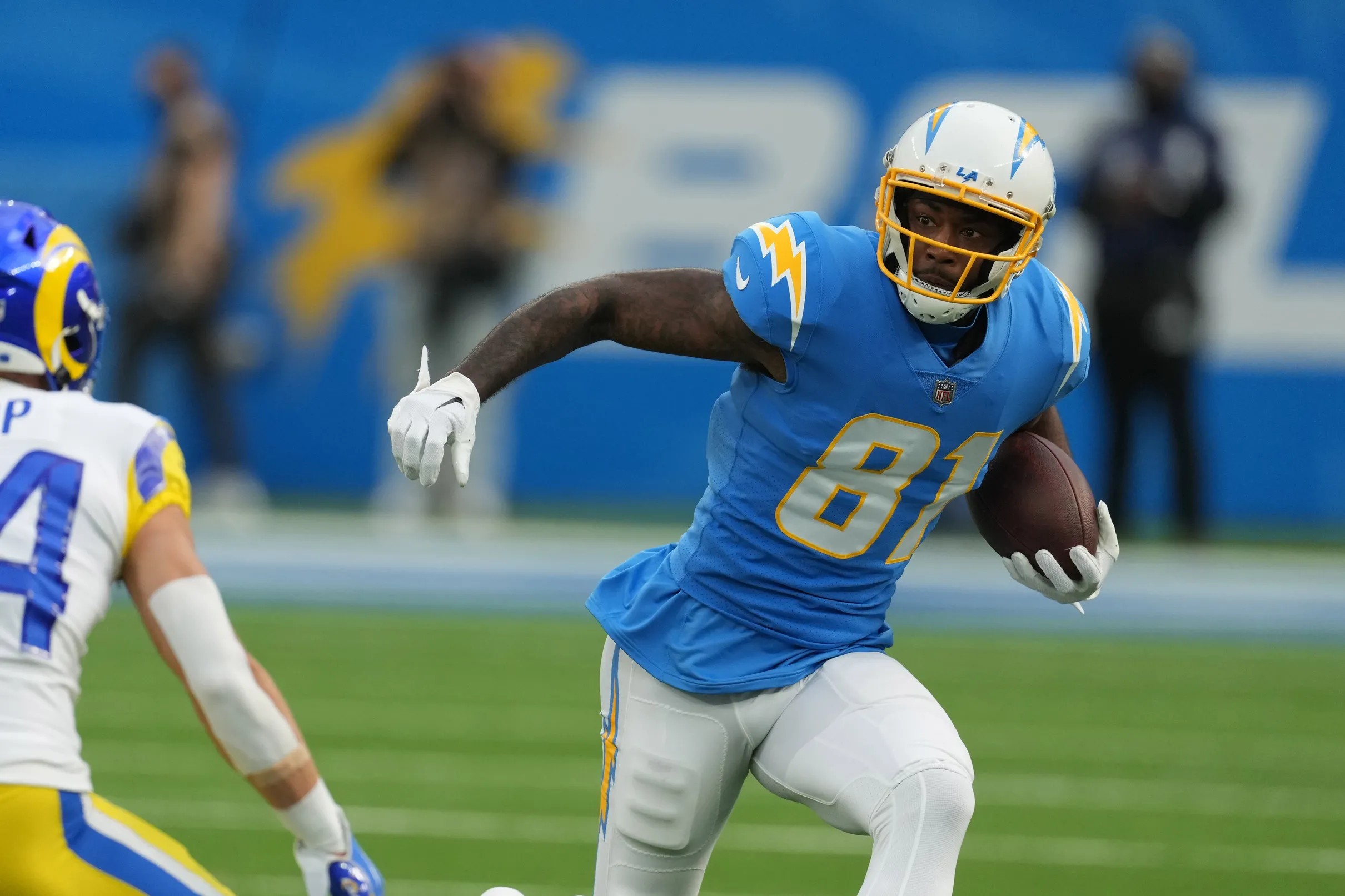 Mike Williams downgraded to OUT vs. Jaguars, will not travel to JAX