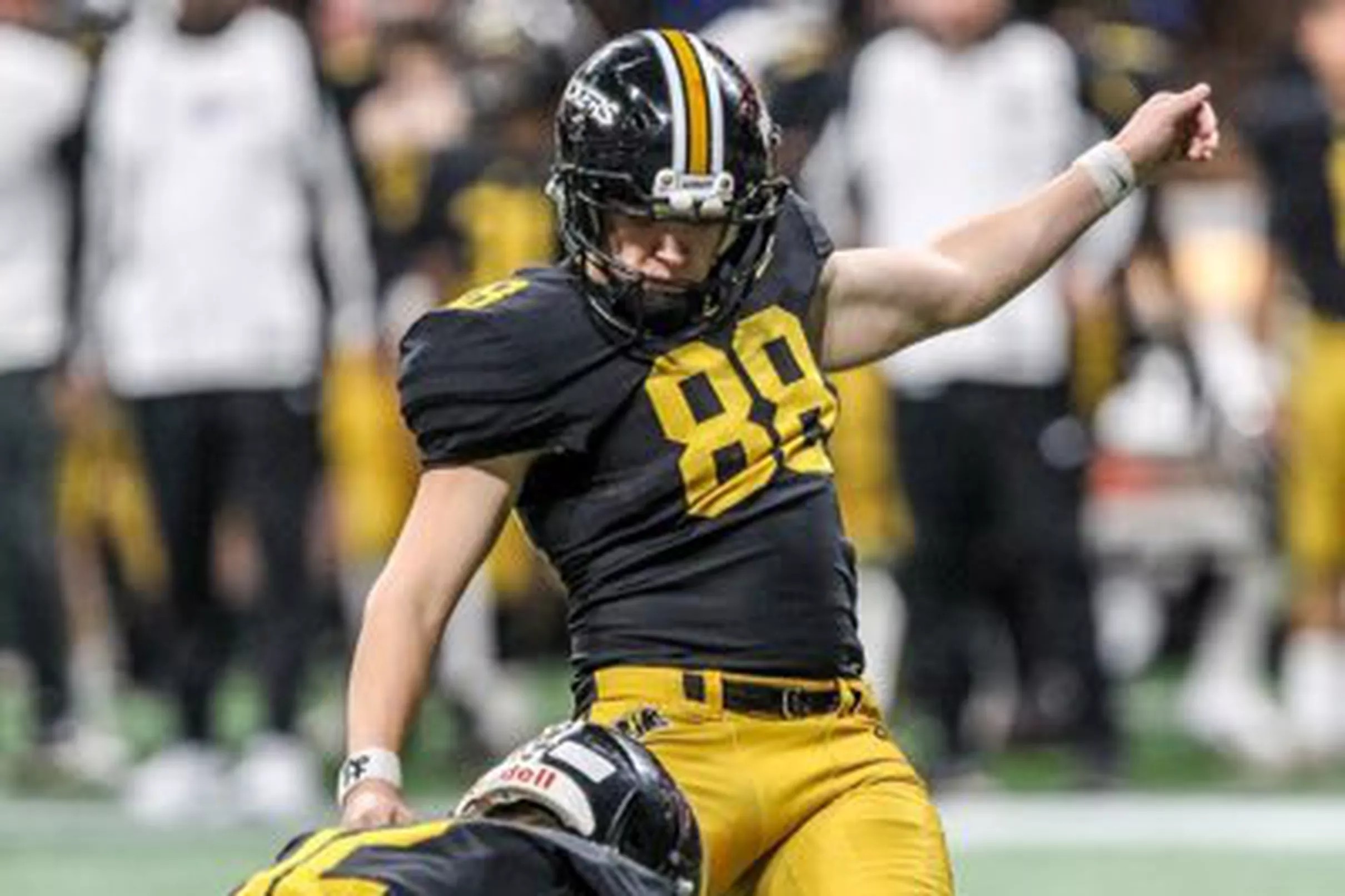 Kicker Ryan Fitzgerald commits to FSU football