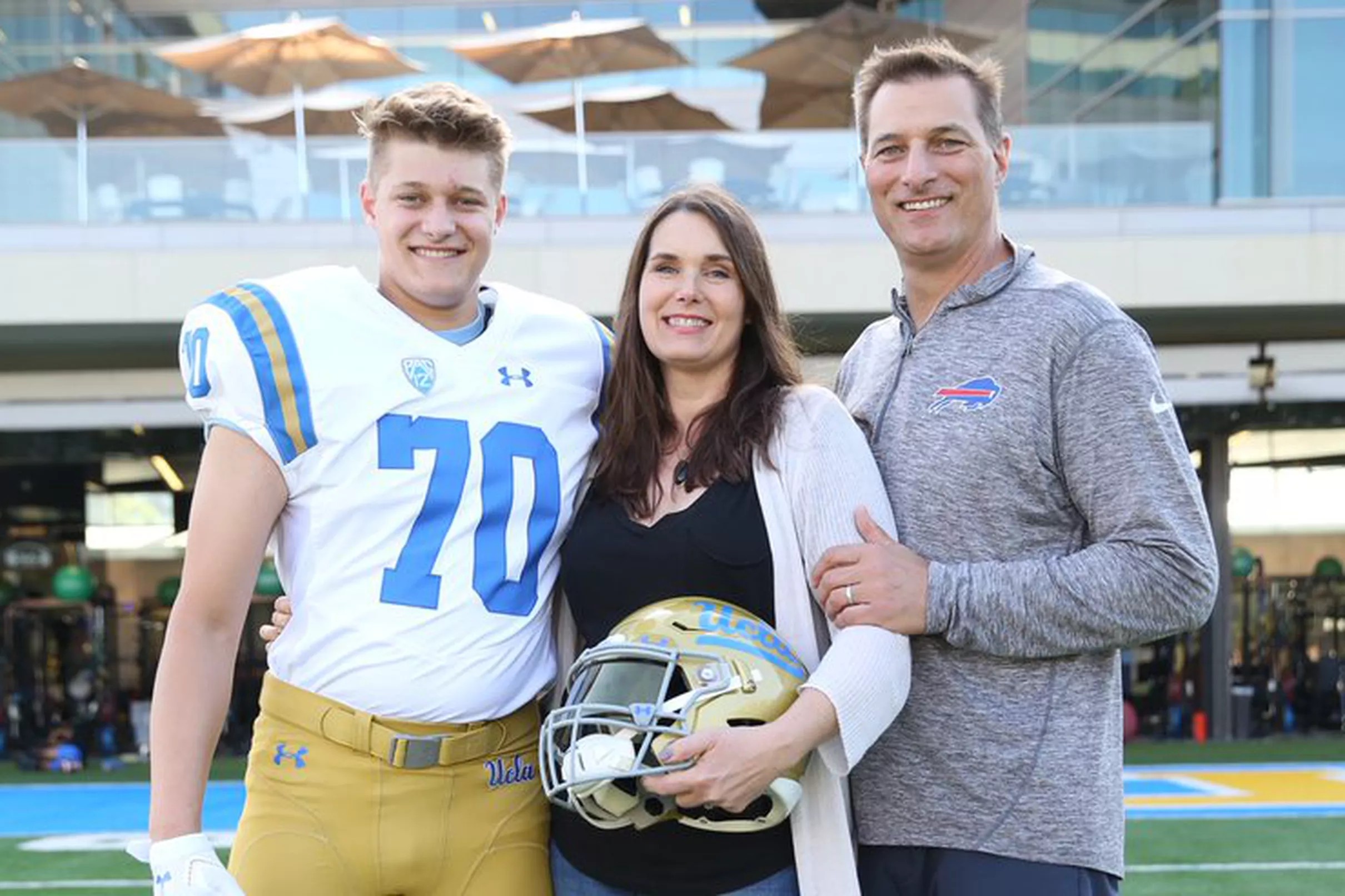 UCLA Football Recruiting: OL Bruno Fina Commits to the Bruins