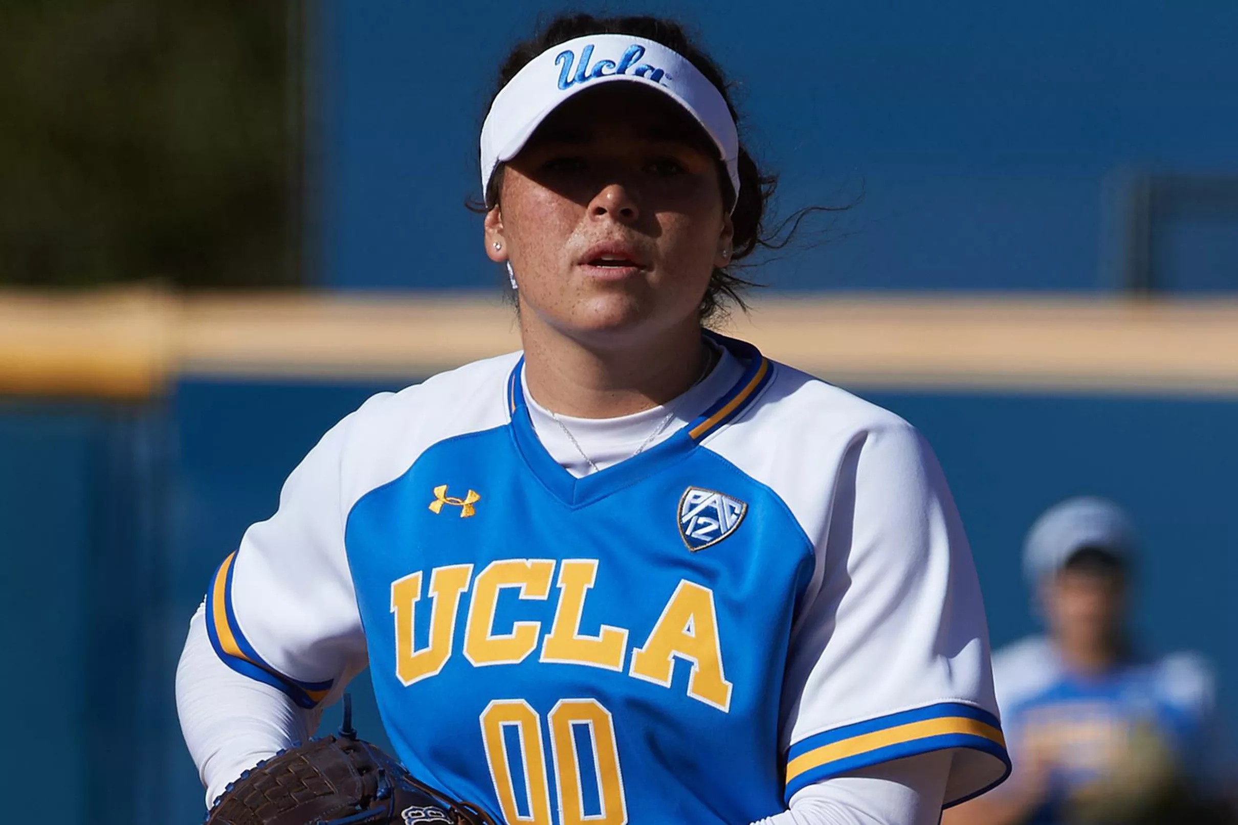 UCLA Softball: Rachel Garcia Throws One-Hitter as Bruins Top Hornets, 3-0