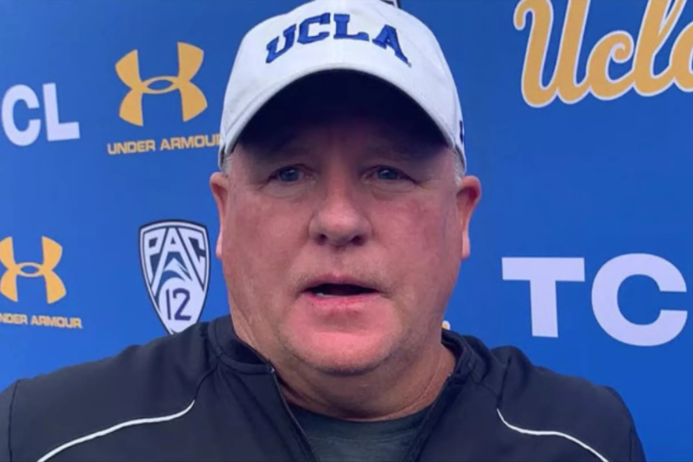 Chip Kelly speaks on the 4-2-5 defense