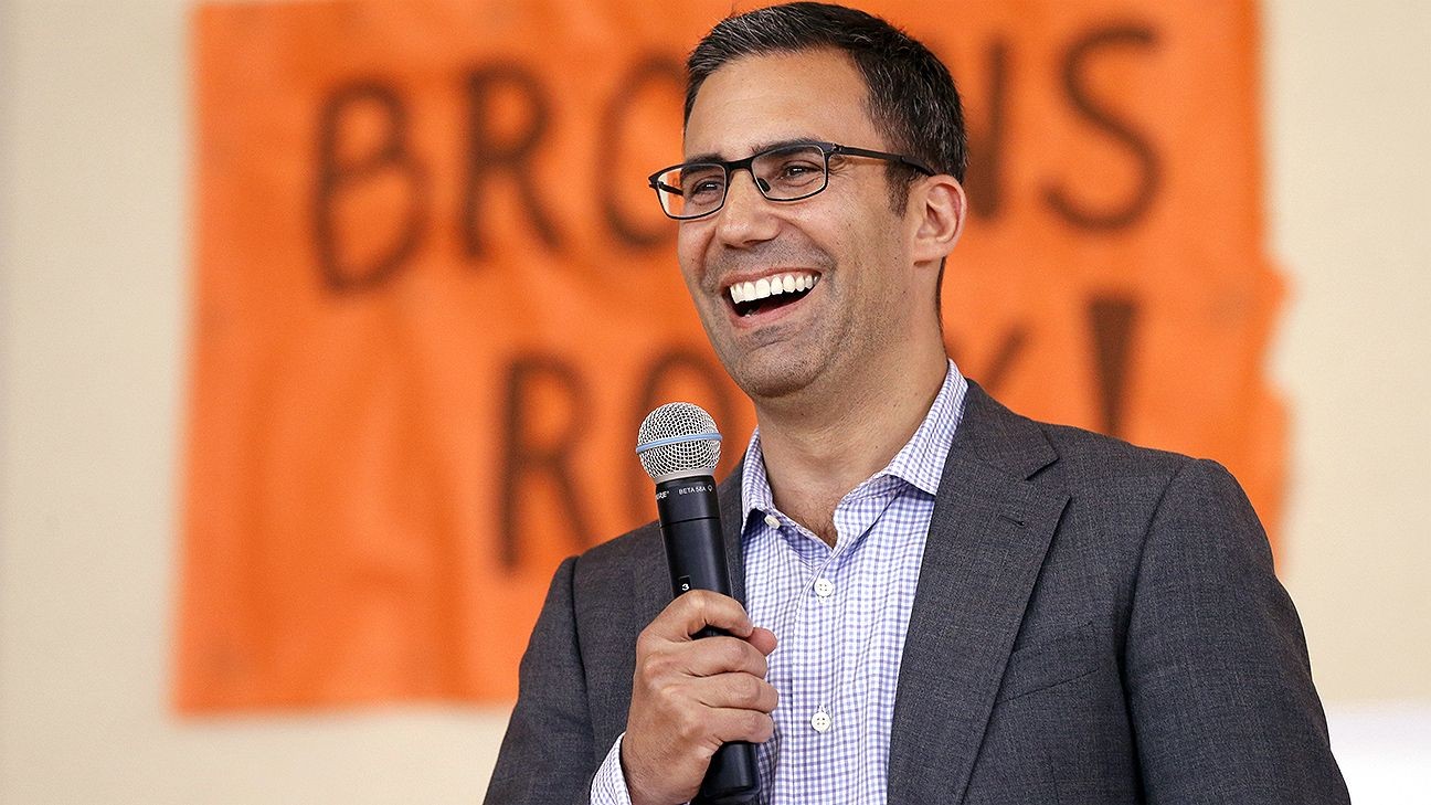 Browns president Scheiner resigns from post