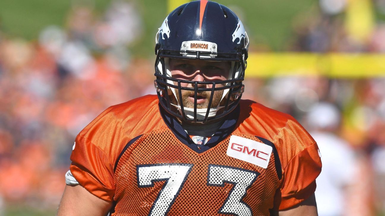 Injuries will force Allen Barbre to start at right tackle against Chargers