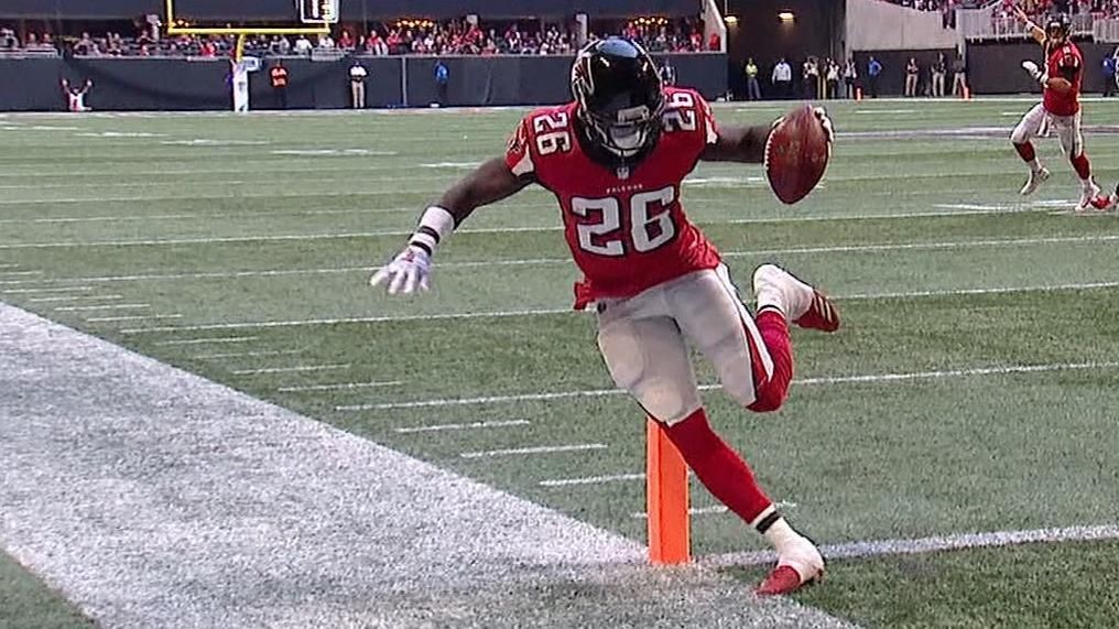 Buccaneers fire defensive coordinator Mike Smith, sources say