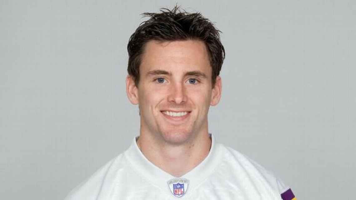 Kyle Smith followed father A.J.'s path to key role in Redskins front office