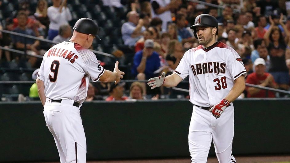 Diamondbacks pitcher goes deep