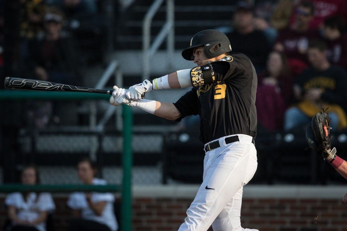 Benes leaves Mizzou baseball team
