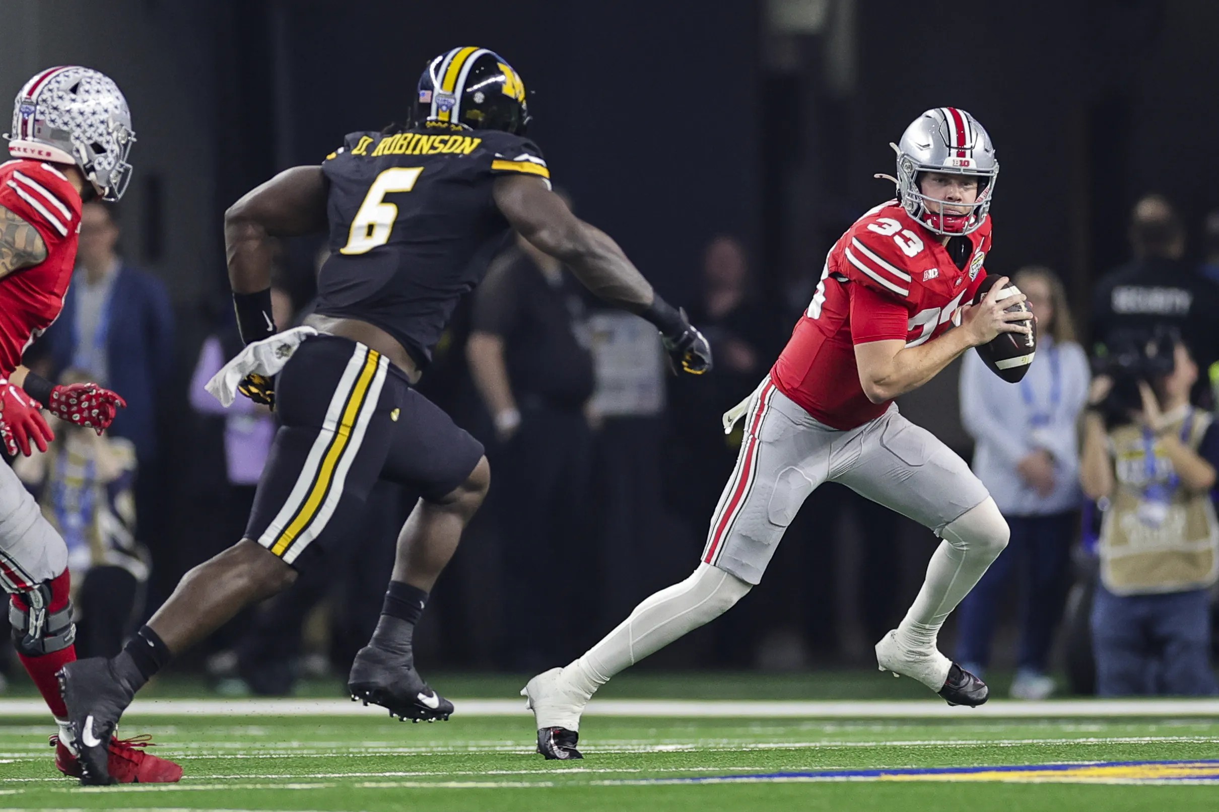 Defensive line coach Kevin Peoples is leaving Mizzou for LSU