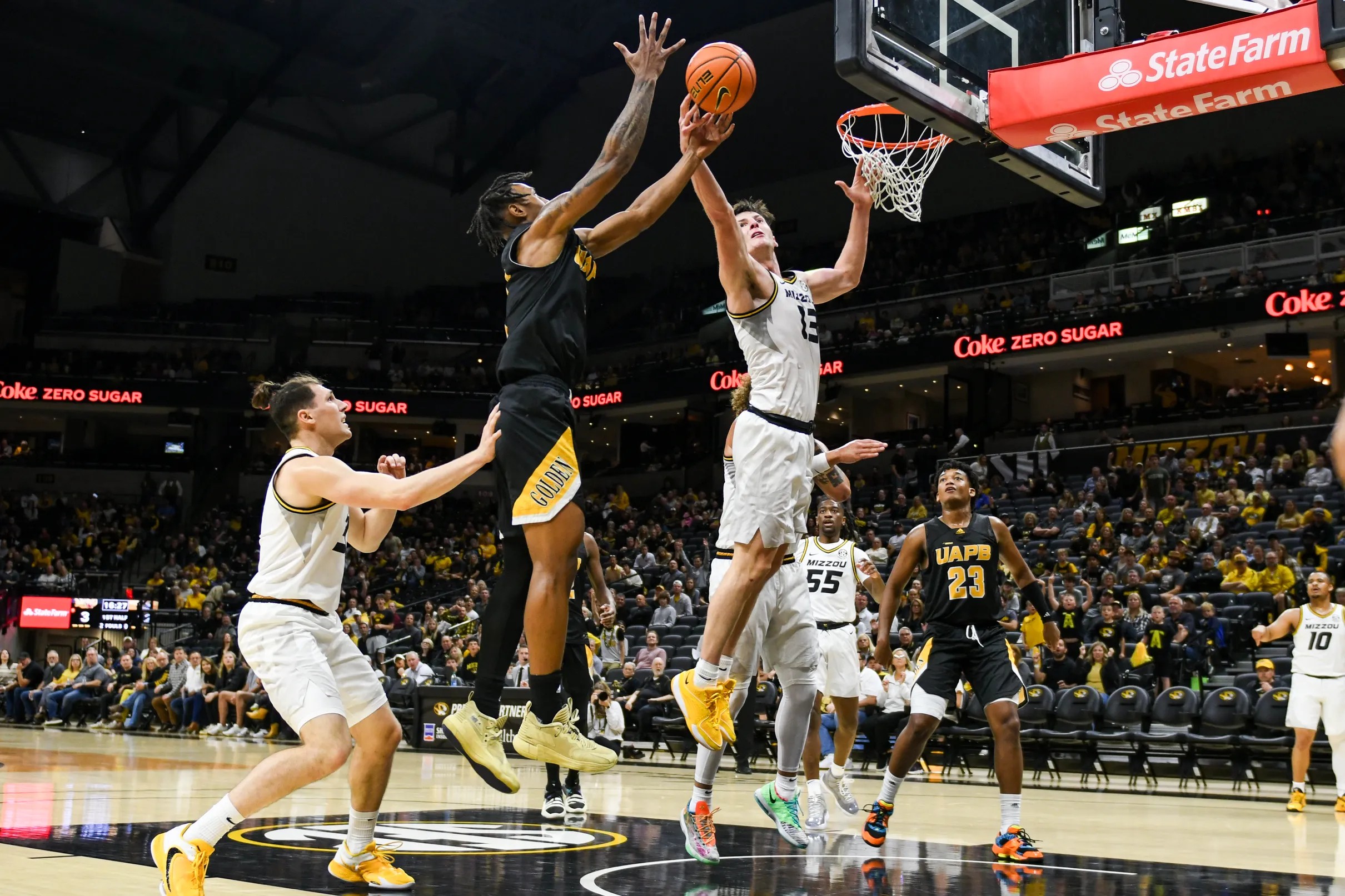 Is Mizzou hoops sorting out an identity crisis?