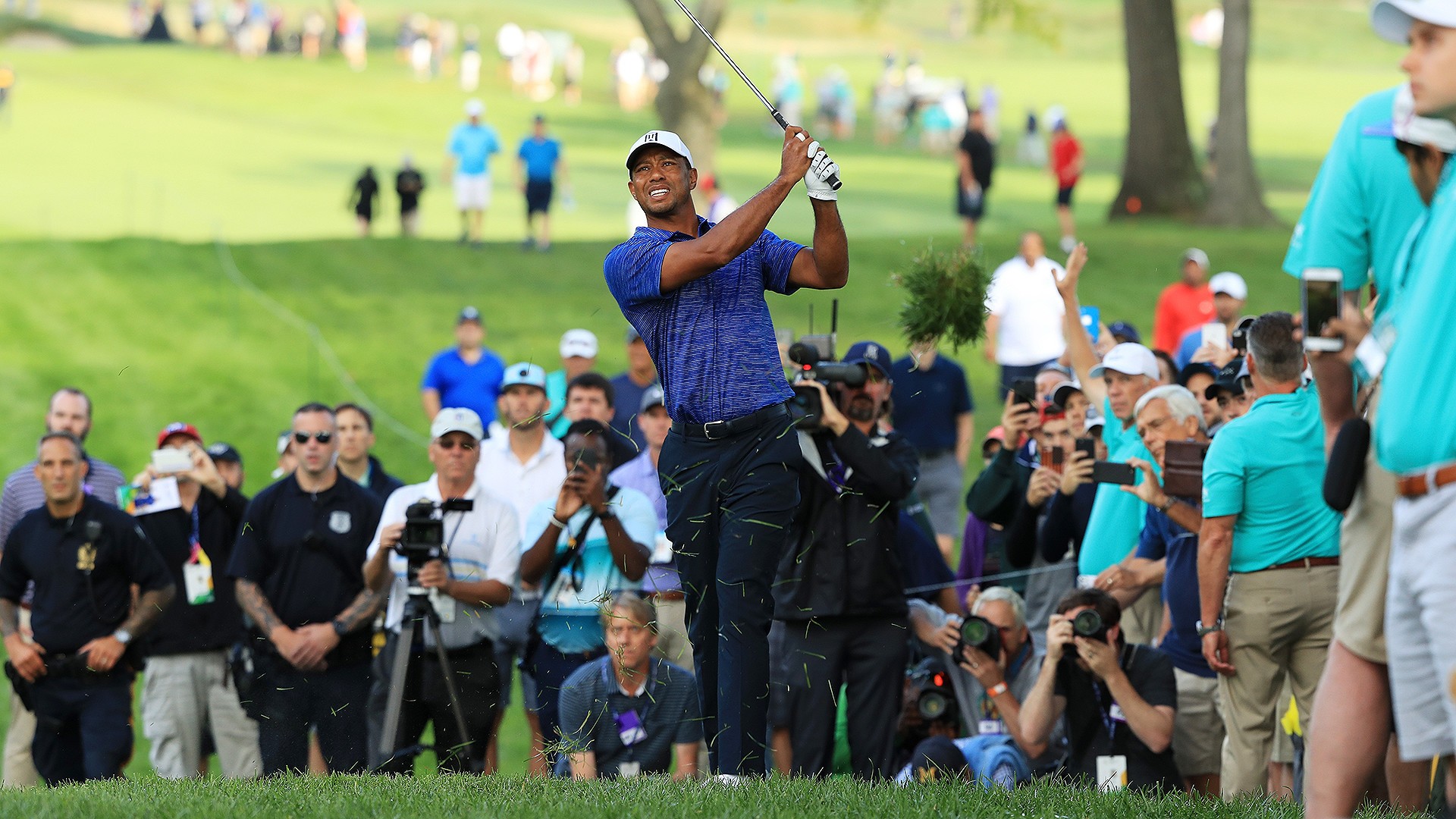 Watch: DJ lips out hole-in-one on Day 1 of The Northern Trust