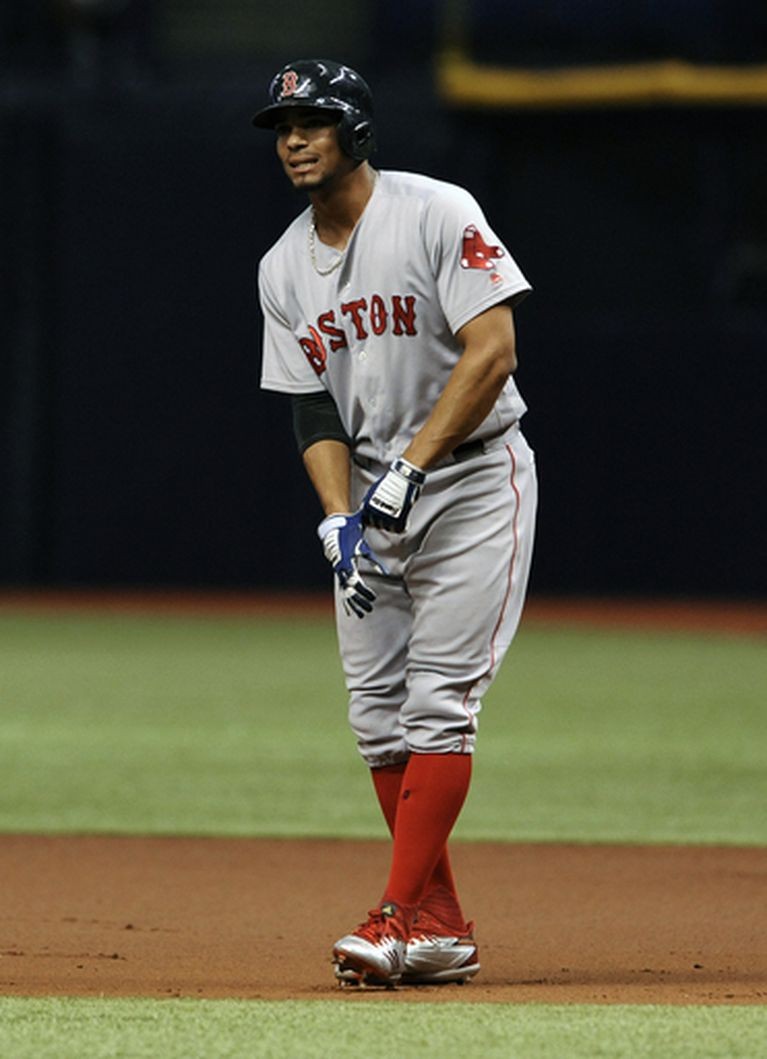 Bogaerts leaves game in 1st after being hit by pitch