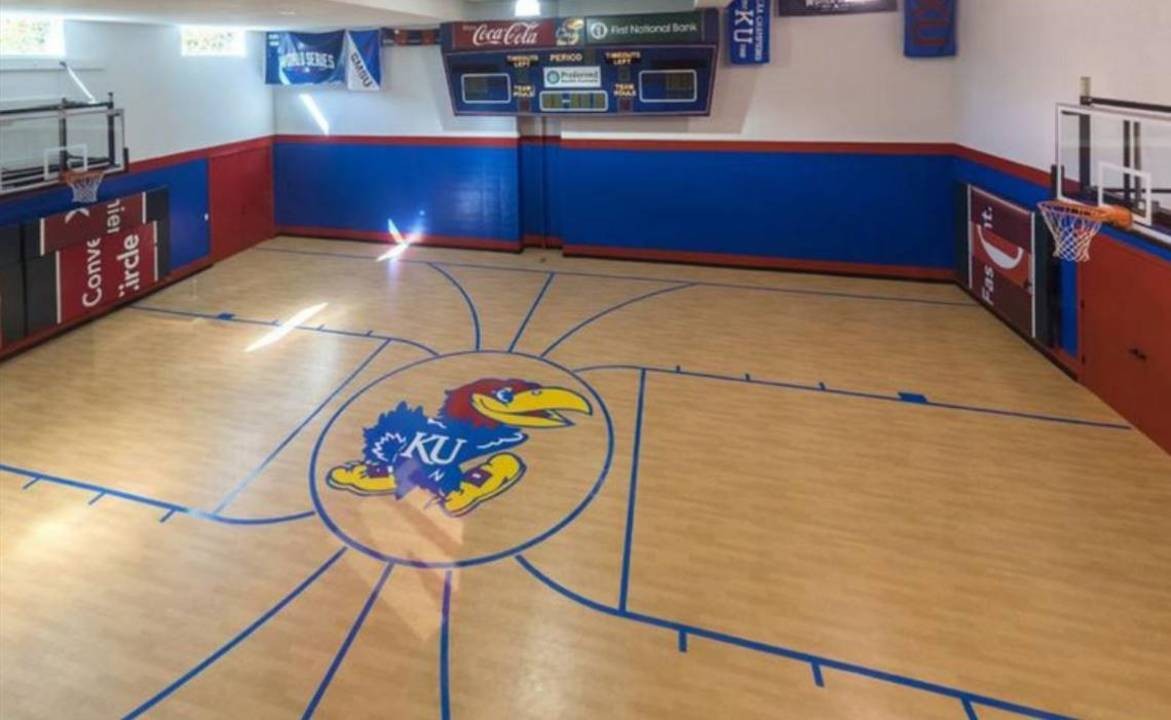Parkville home that has a mini Allen Fieldhouse court is being sold