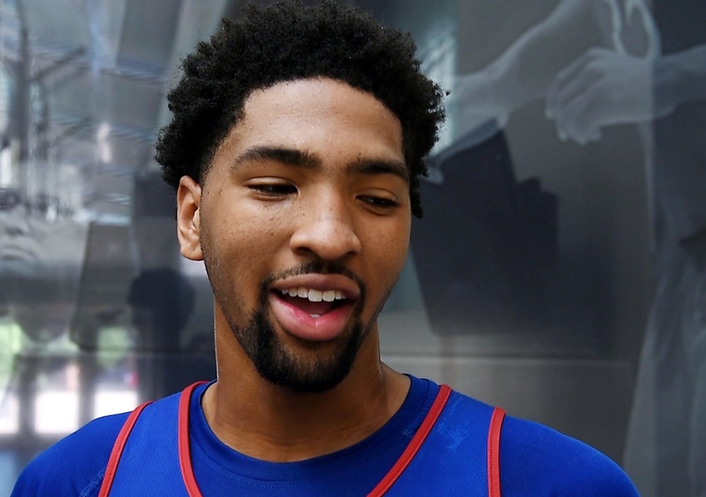'Matchup nightmare' Dedric Lawson scores in variety of ways at KU ...