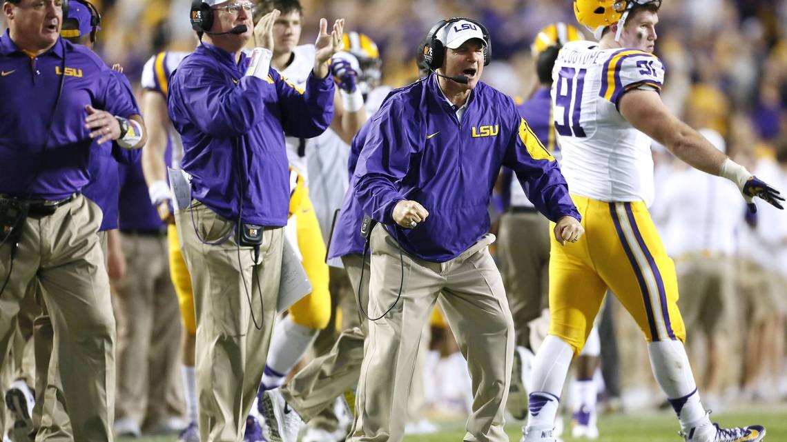 Les Miles’ daughter, Smacker, confirms dad has snacked on green grass ...