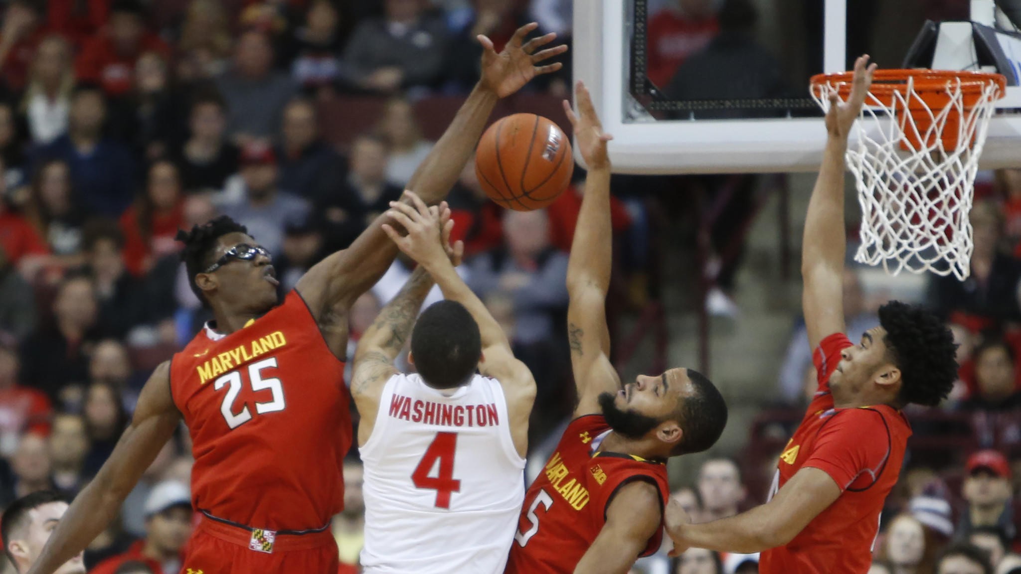 No. 19 Maryland shares the ball and the spotlight in win at Ohio State