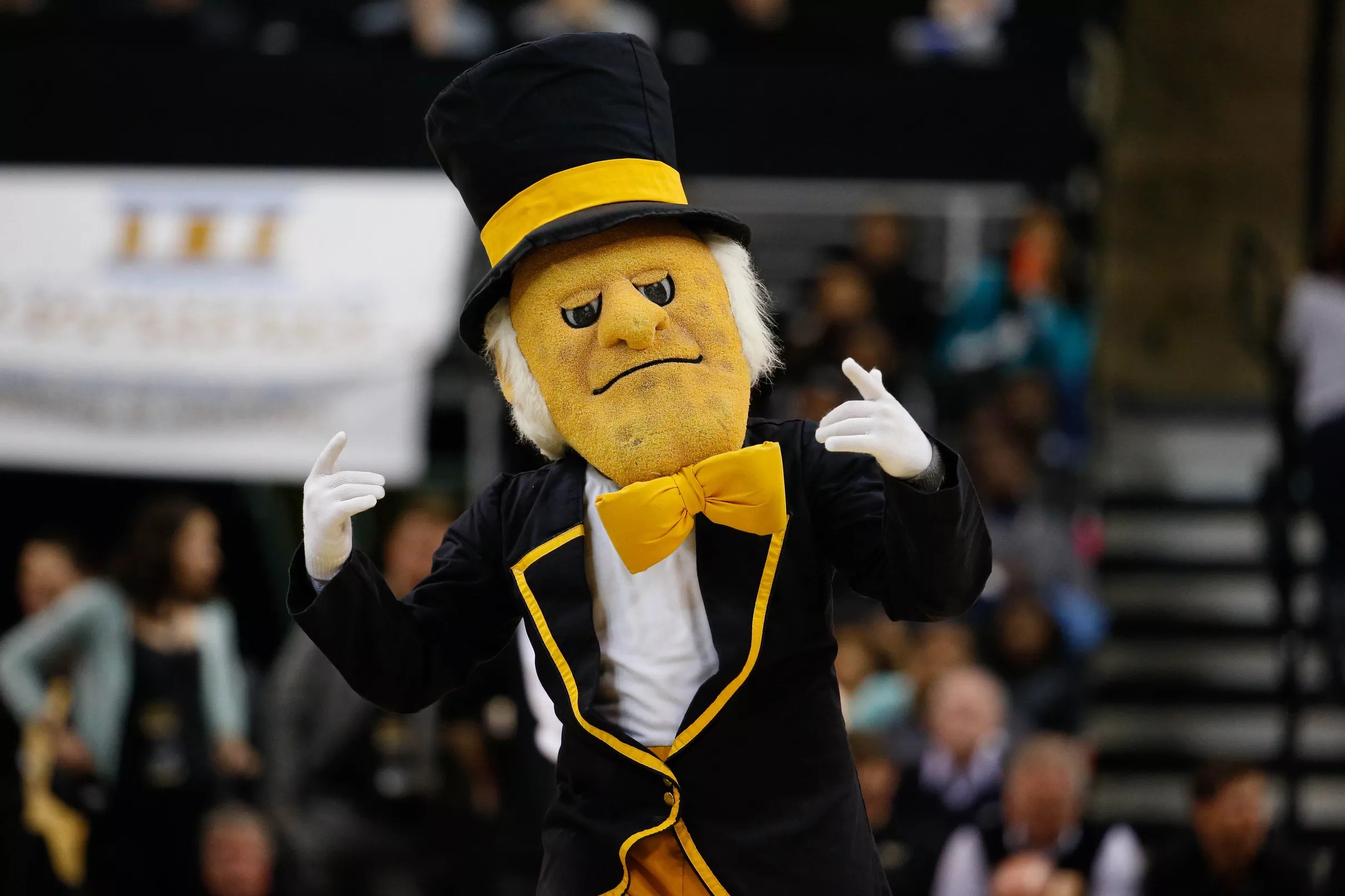 2018 PG Target Mike Devoe to Announce Commitment on Saturday at 5