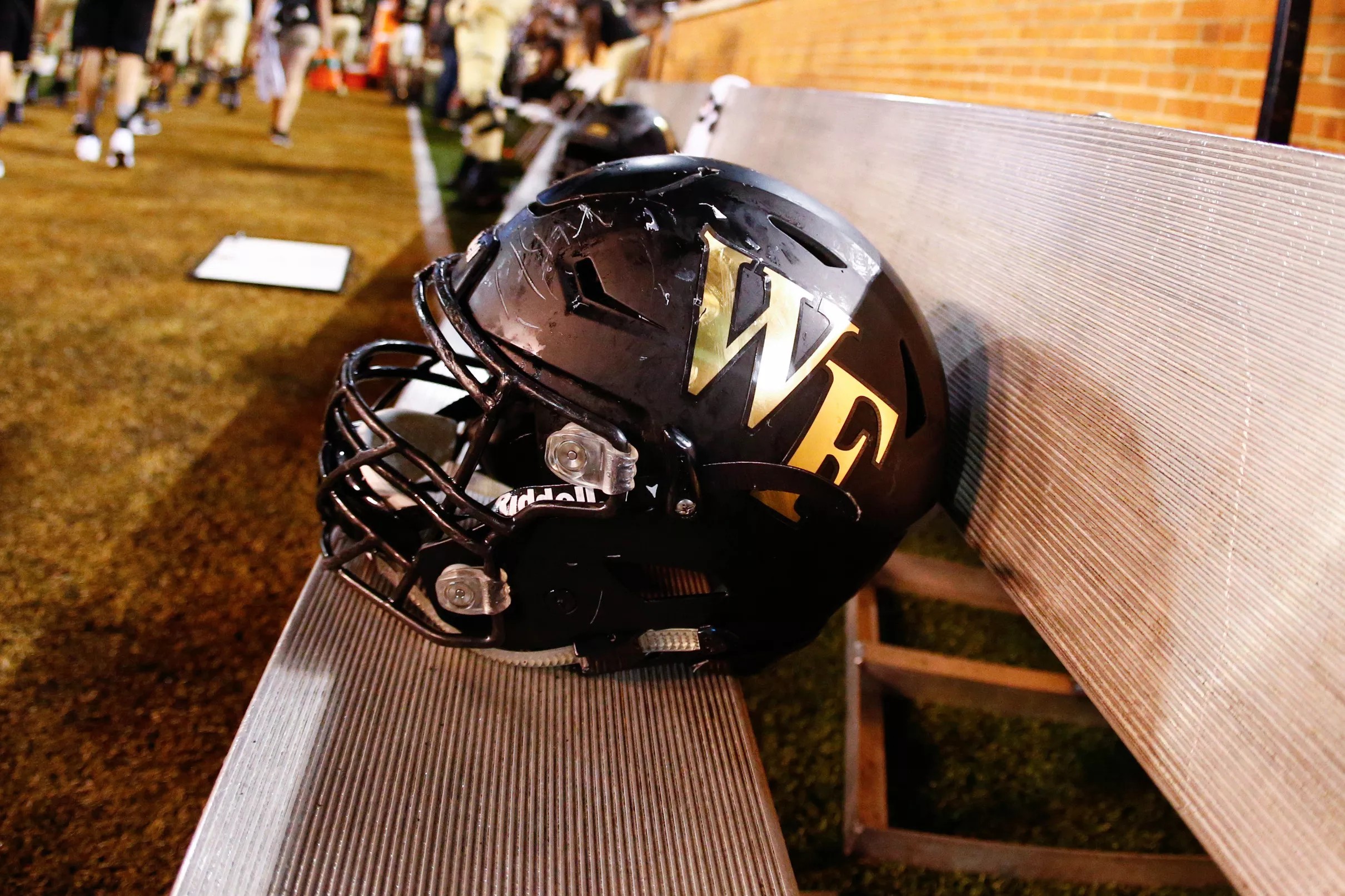 DB Isaiah Essissima Signs with Wake Forest