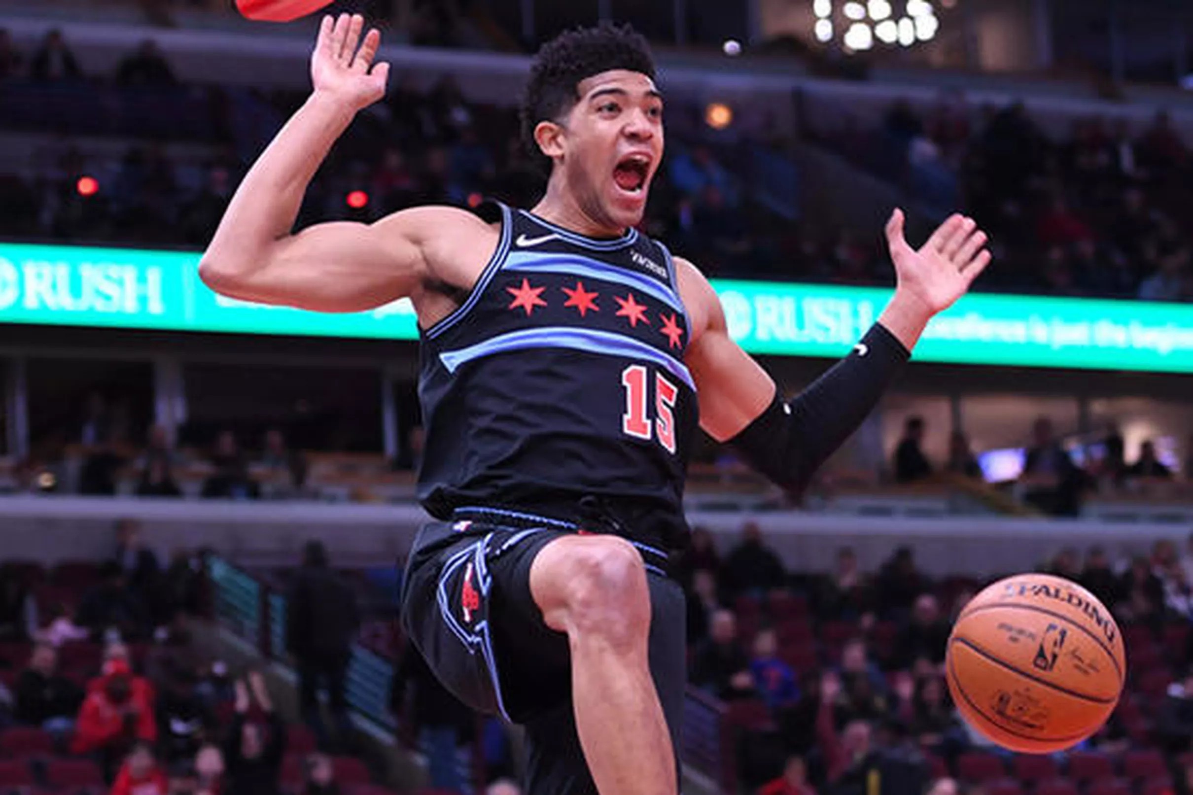 Bulls make Chandler Hutchison active, hoping to now find playing time