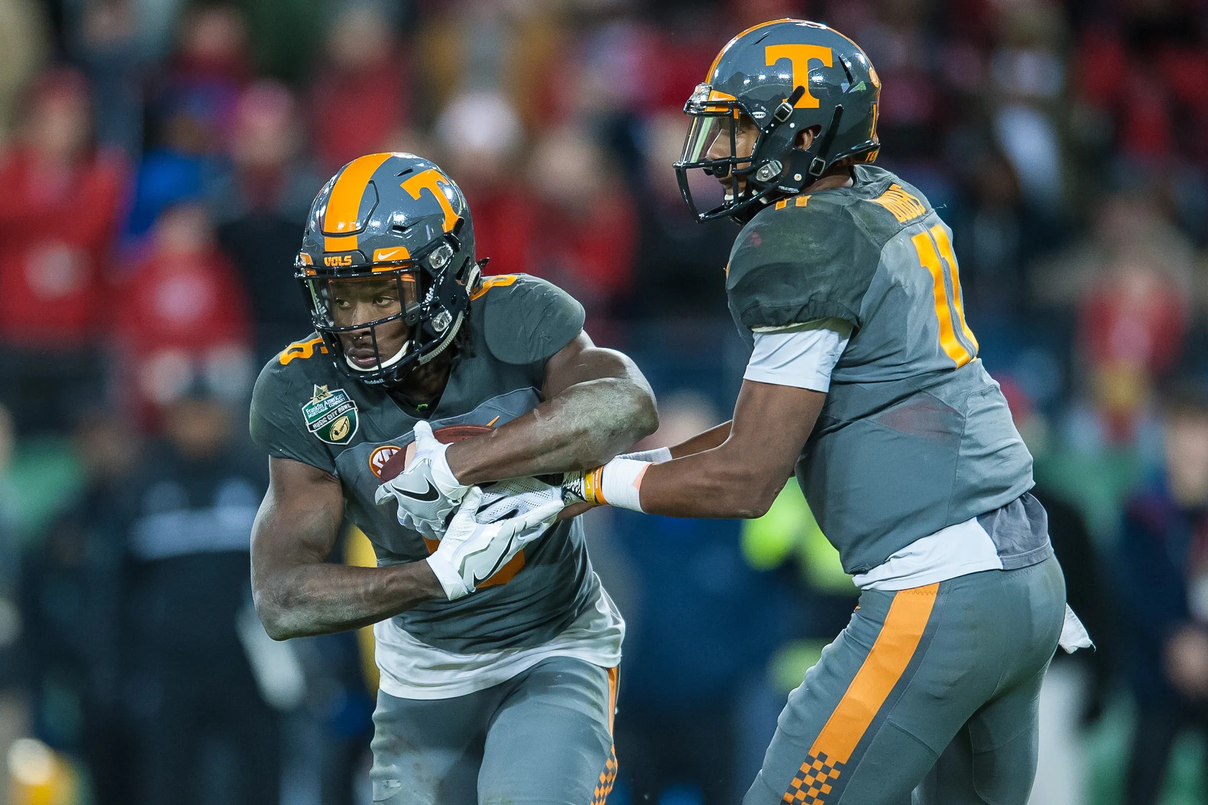 ‘Smokey Grey’ uniforms returning at LSU