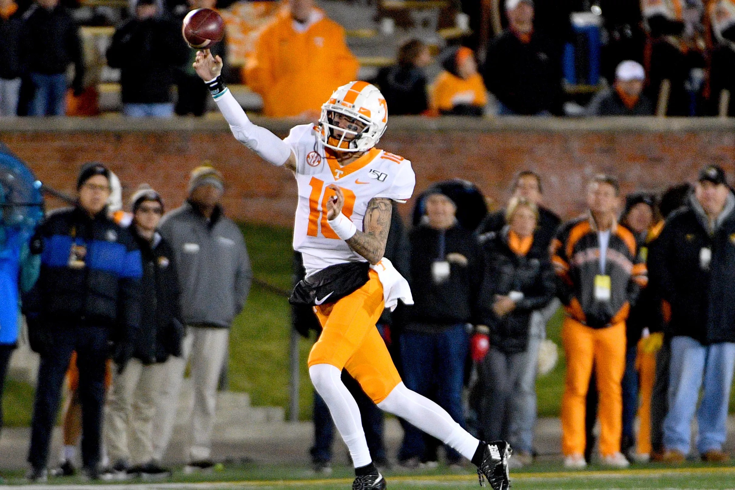 Four-star DL Jay Hardy puts Tennessee in his top five schools