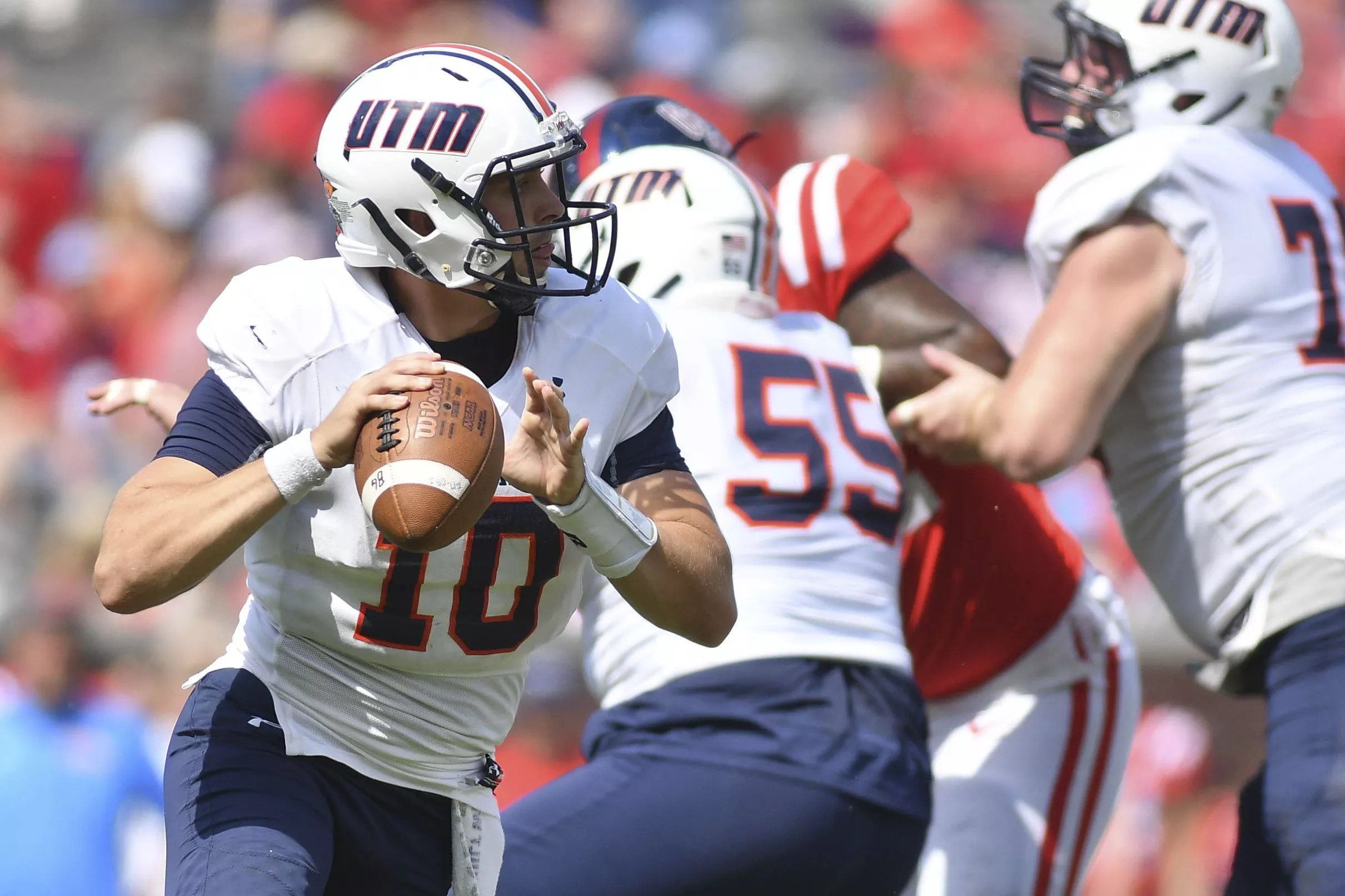 Former Tennessee commit D’Andre Litaker signs with UT-Martin