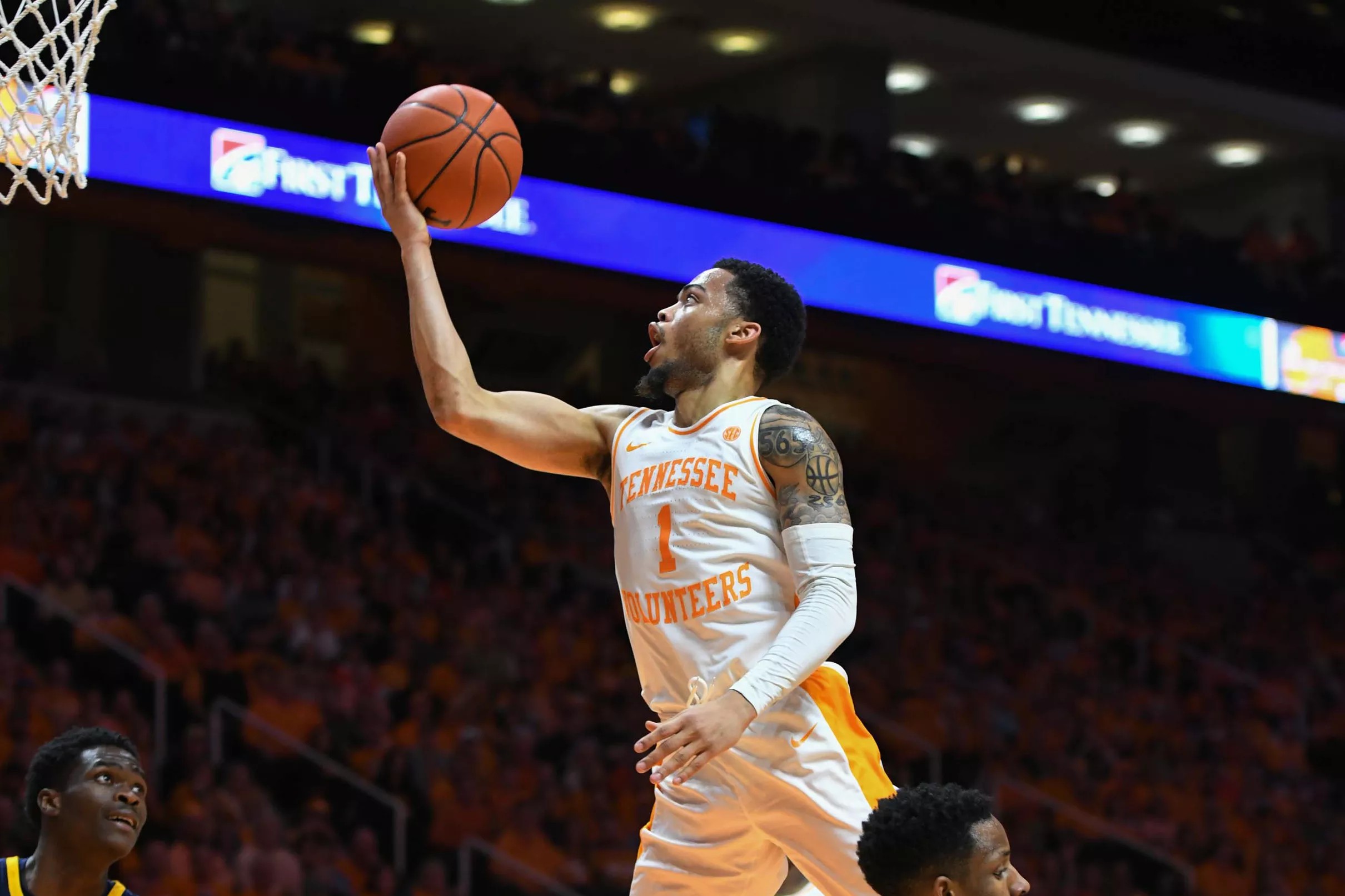 Rick Barnes explains why he started Lamonte Turner against West Virginia