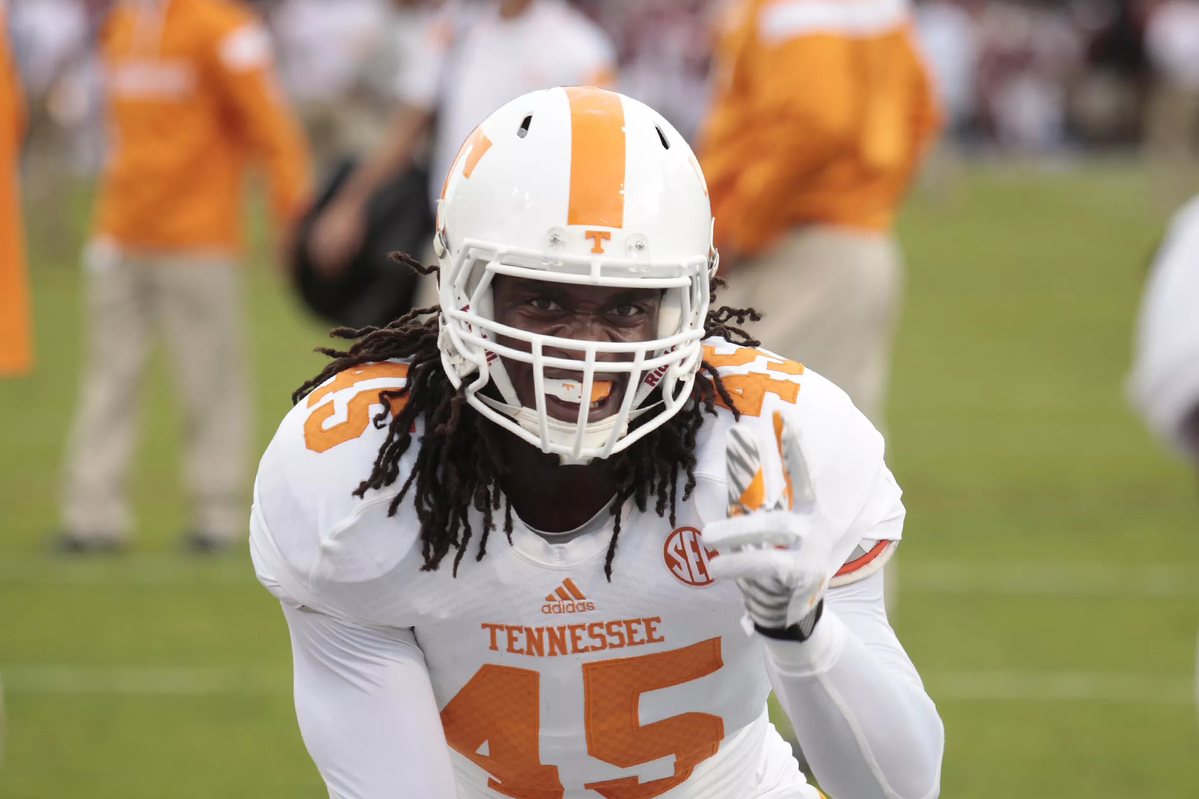 Former Tennessee Linebacker A.J. Johnson Arrested on DUI Charges