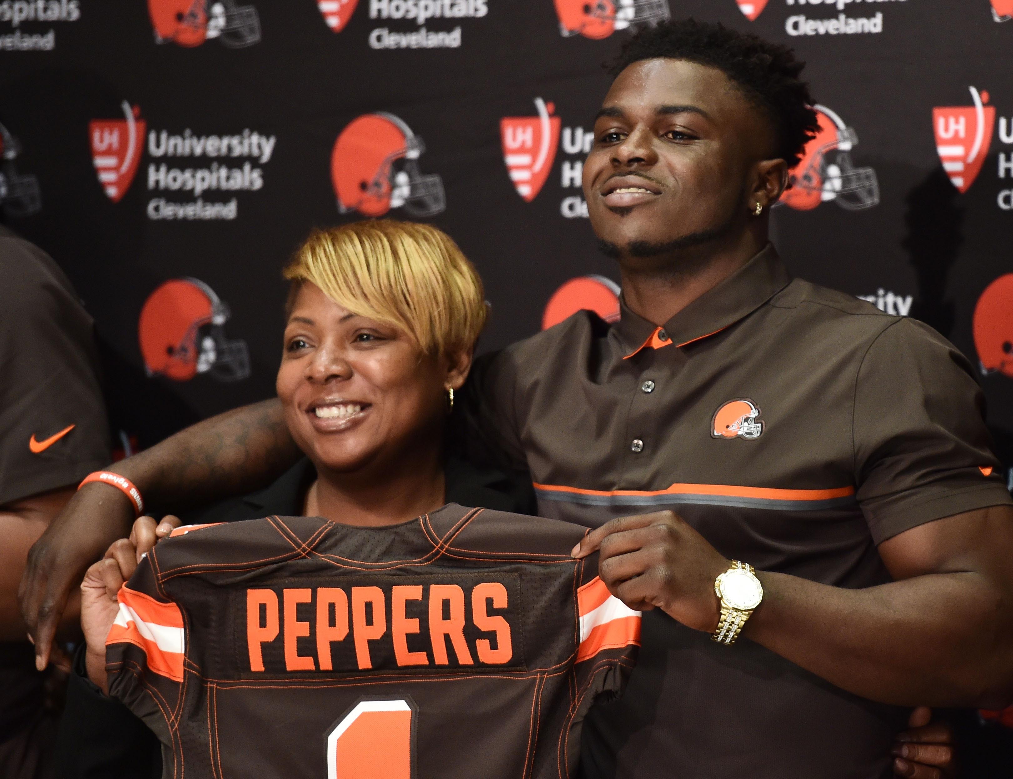 Which Browns rookies have to live up to their uniform number?