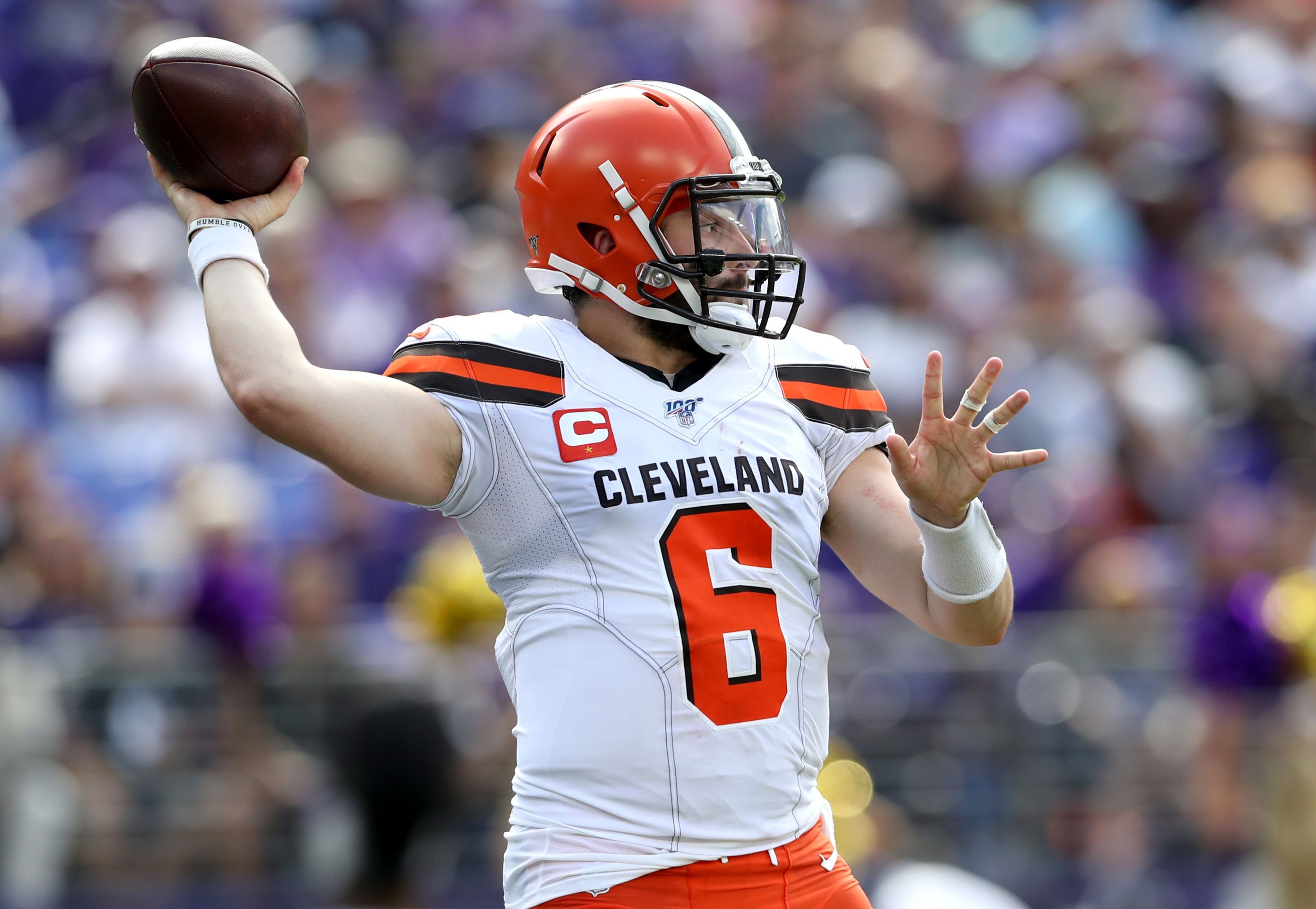Cleveland Browns: Baker Mayfield vs Tom Brady could be passing of torch