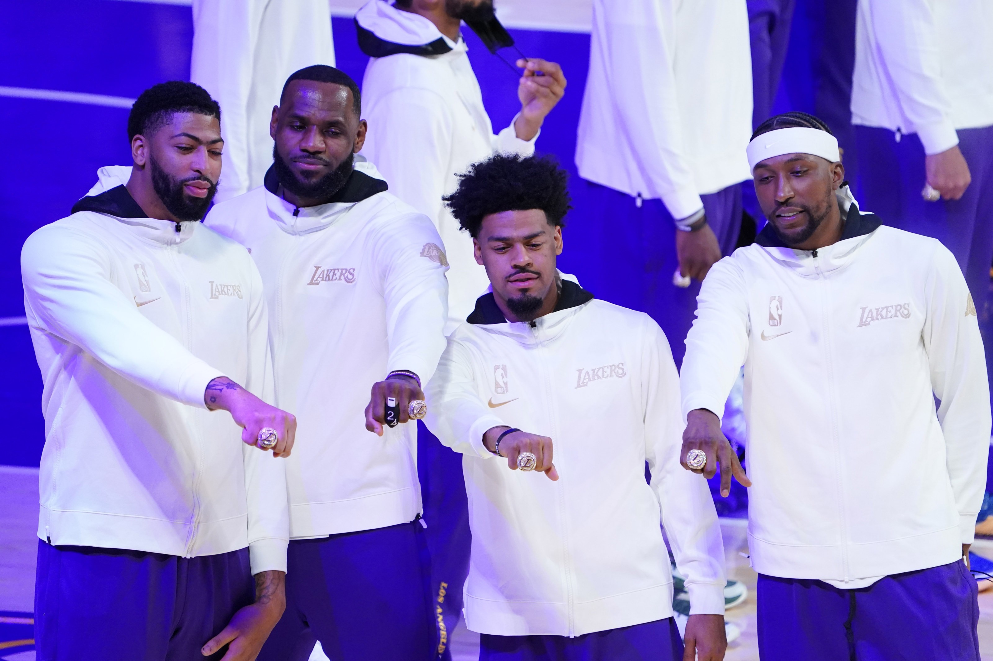 Five things on the Los Angeles Lakers’ Christmas wish list