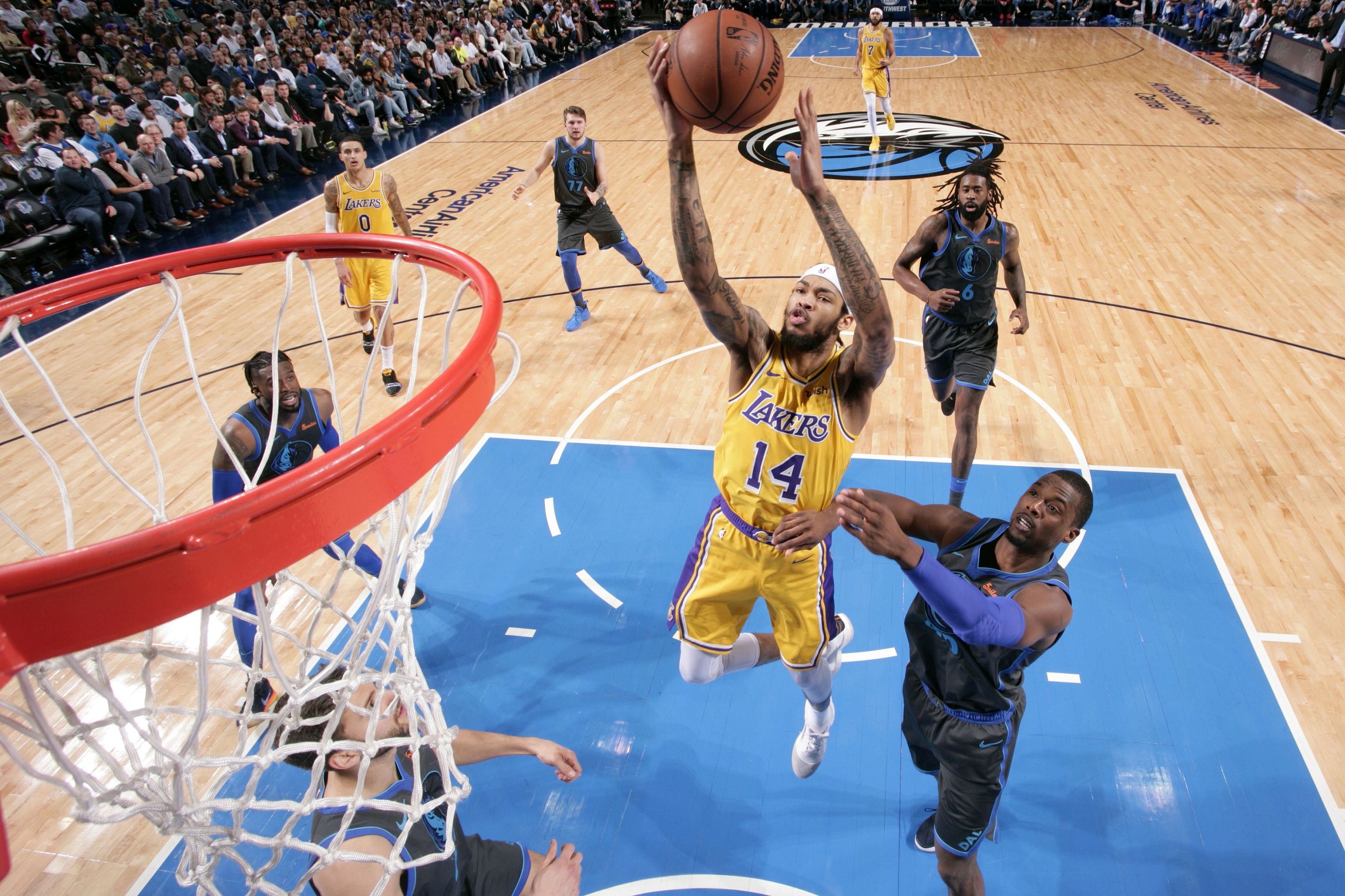 Los Angeles Lakers: 3 Players who stood out in win over Dallas Mavericks