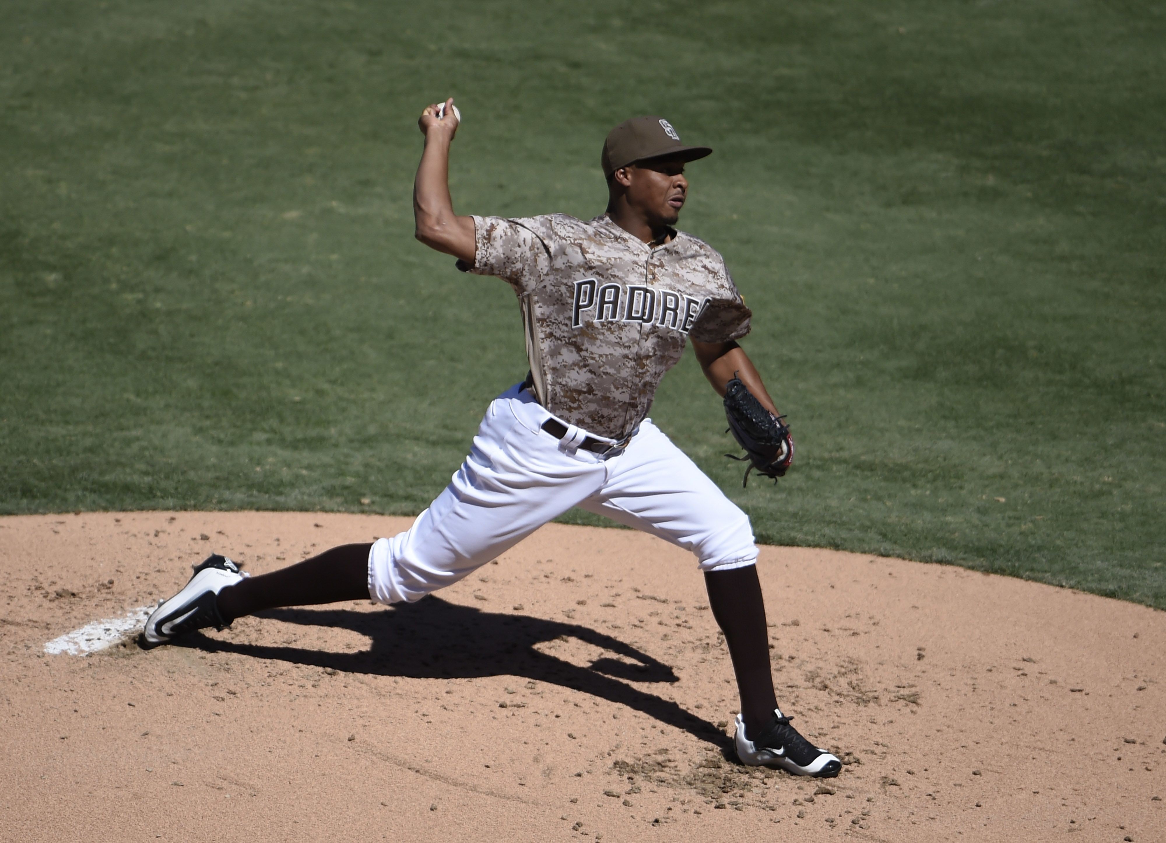 San Diego Padres: Perdomo Beats Minor Leaguers, Earns Job?