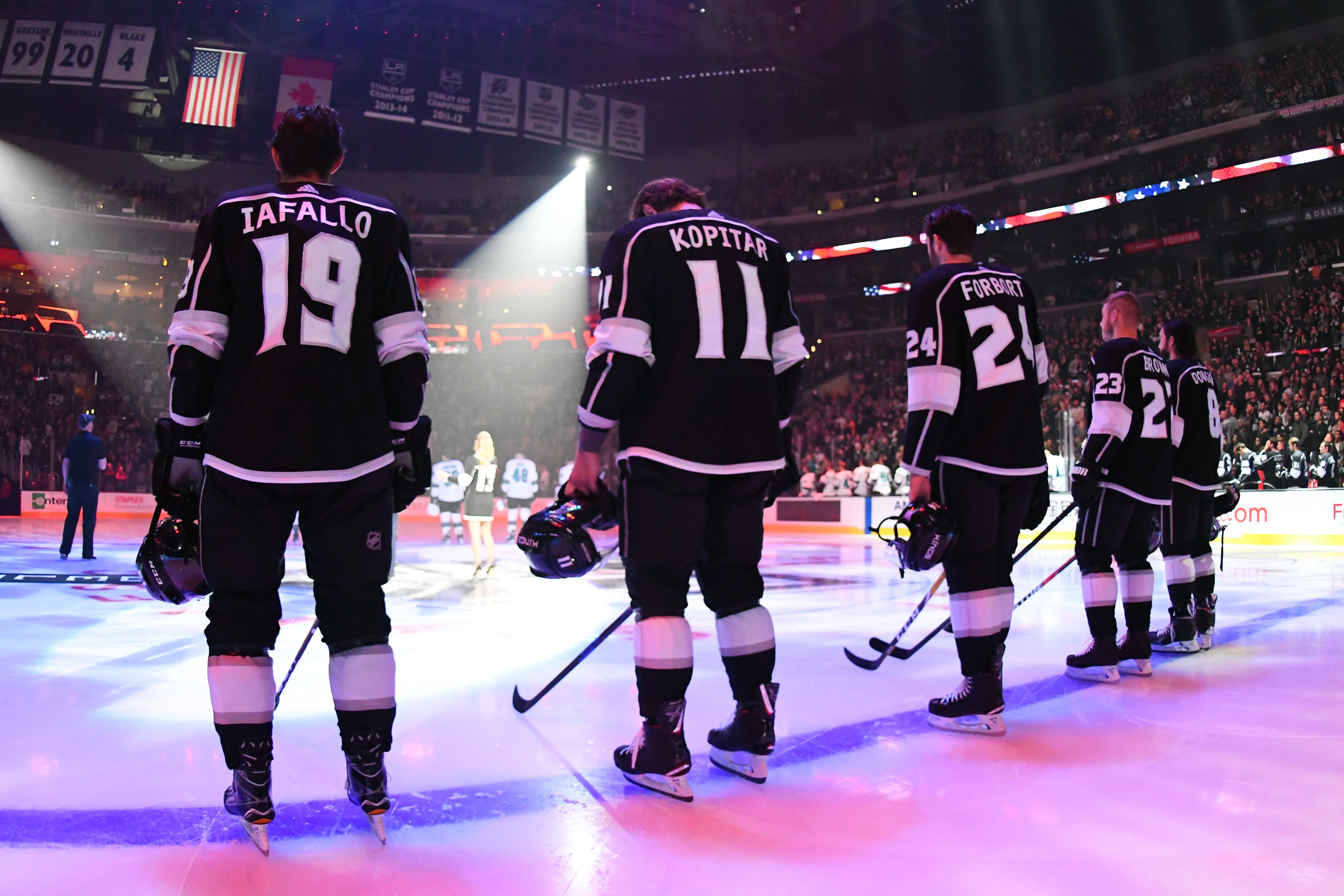 Los Angeles Kings: The Team’s Tough Month Continues