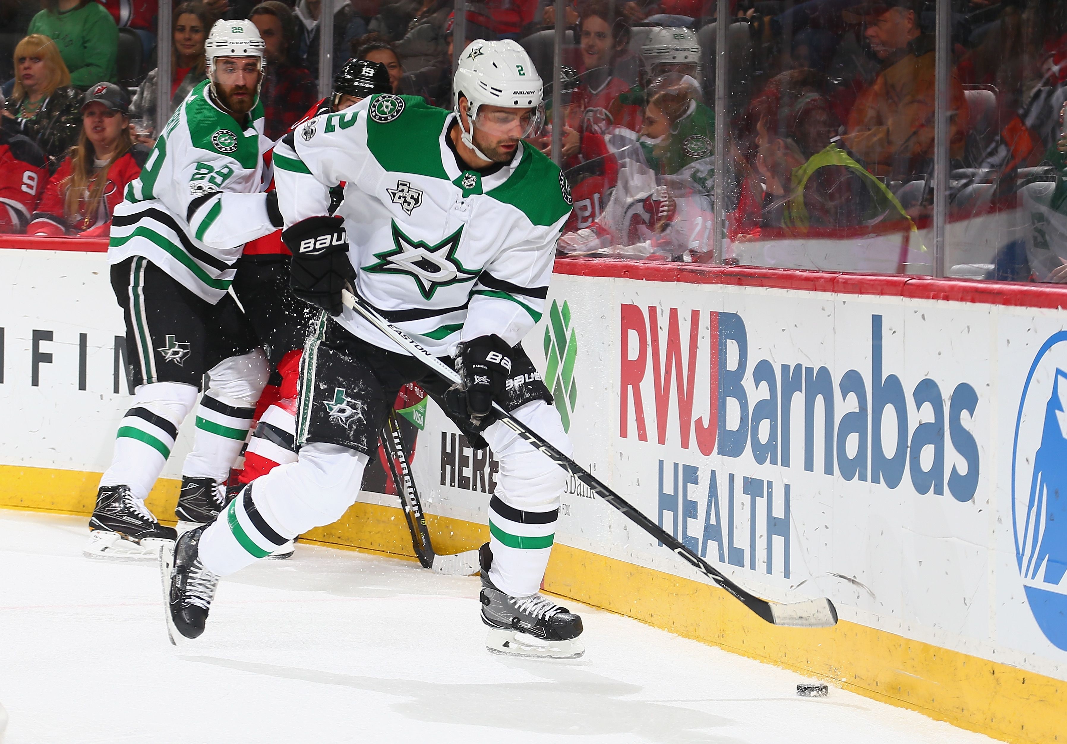 Dallas Stars Have Tough Choice Coming Up With Dan Hamhuis