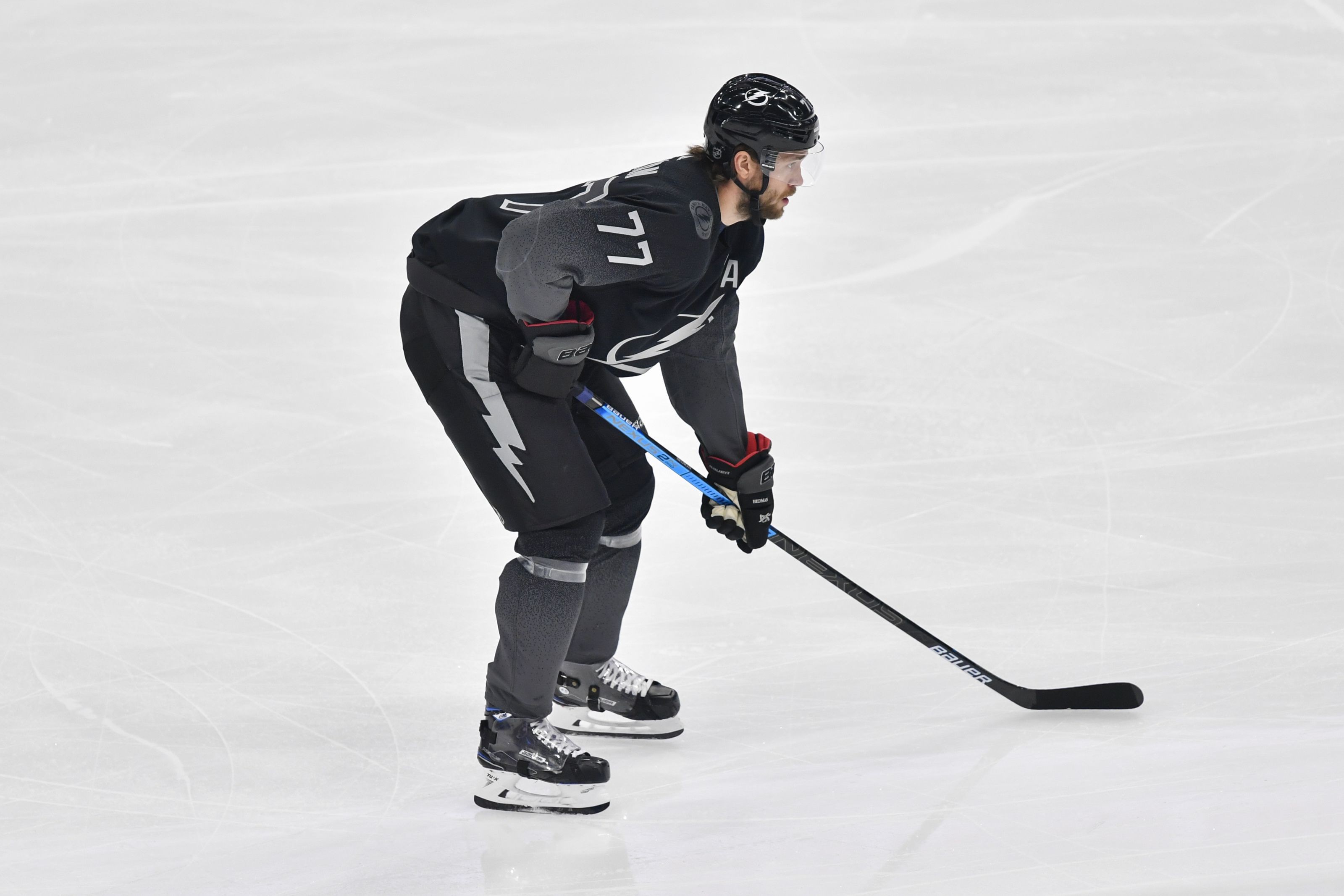 Victor Hedman leaves Saturday’s game after taking hit to head