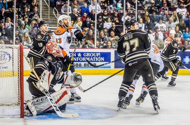 Travis Boyd Notches 100th Career Assist In 2-1 OT Loss (Photos)