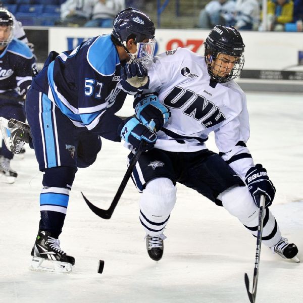 Blackhawks' Trevor van Riemsdyk proving himself again this season
