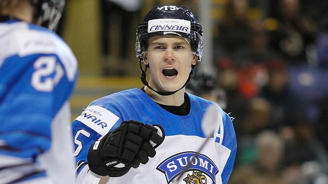 Henri Jokiharju gets exactly what Blackhawks wanted out of 2019 World ...