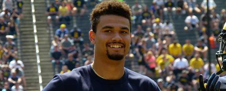 Drake Harris announces plan to transfer