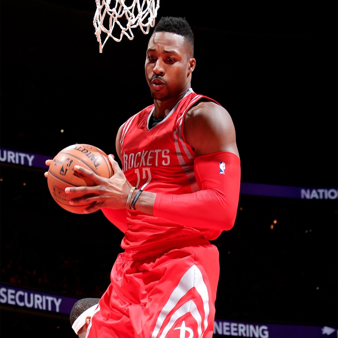 Rockets' Howard detained for gun in carry-on