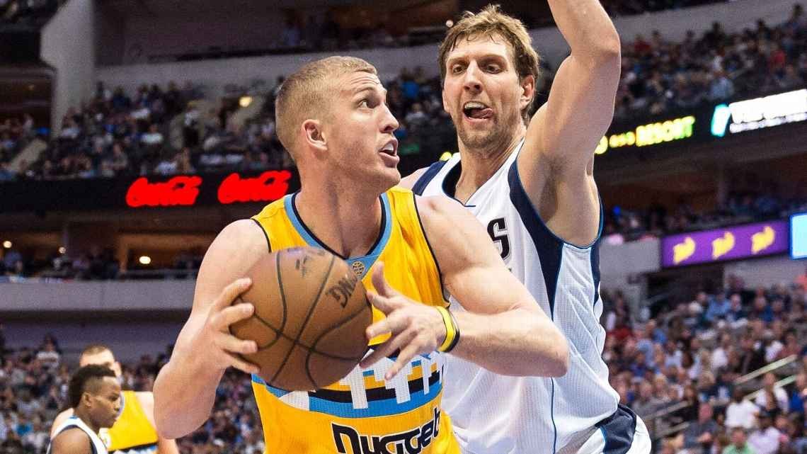 Mason Plumlee returning to Nuggets with three-year, $41M deal