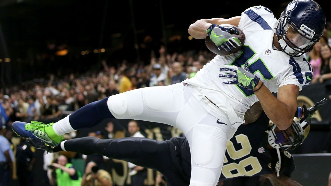 Seahawks trade WR Jermaine Kearse for Sheldon Richardson