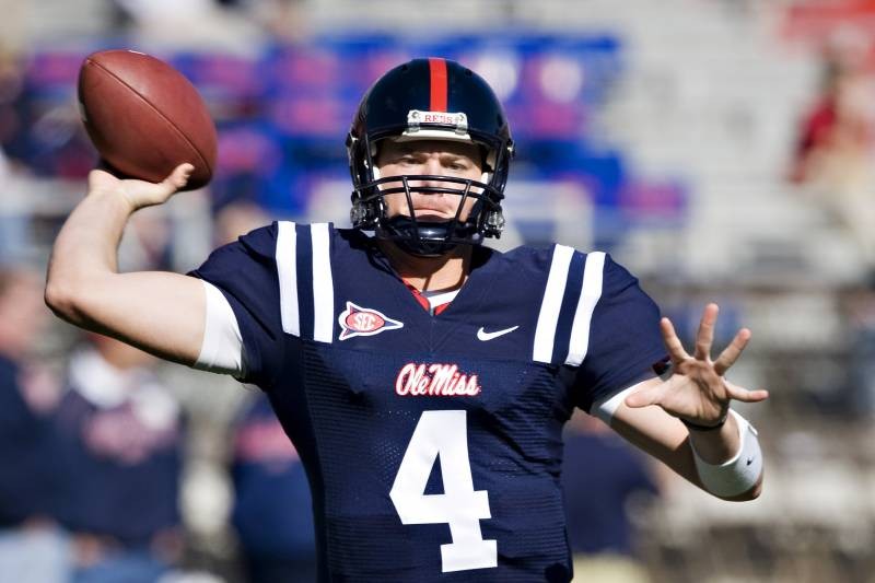 Former Texas, Ole Miss QB Jevan Snead Dies at Age 32
