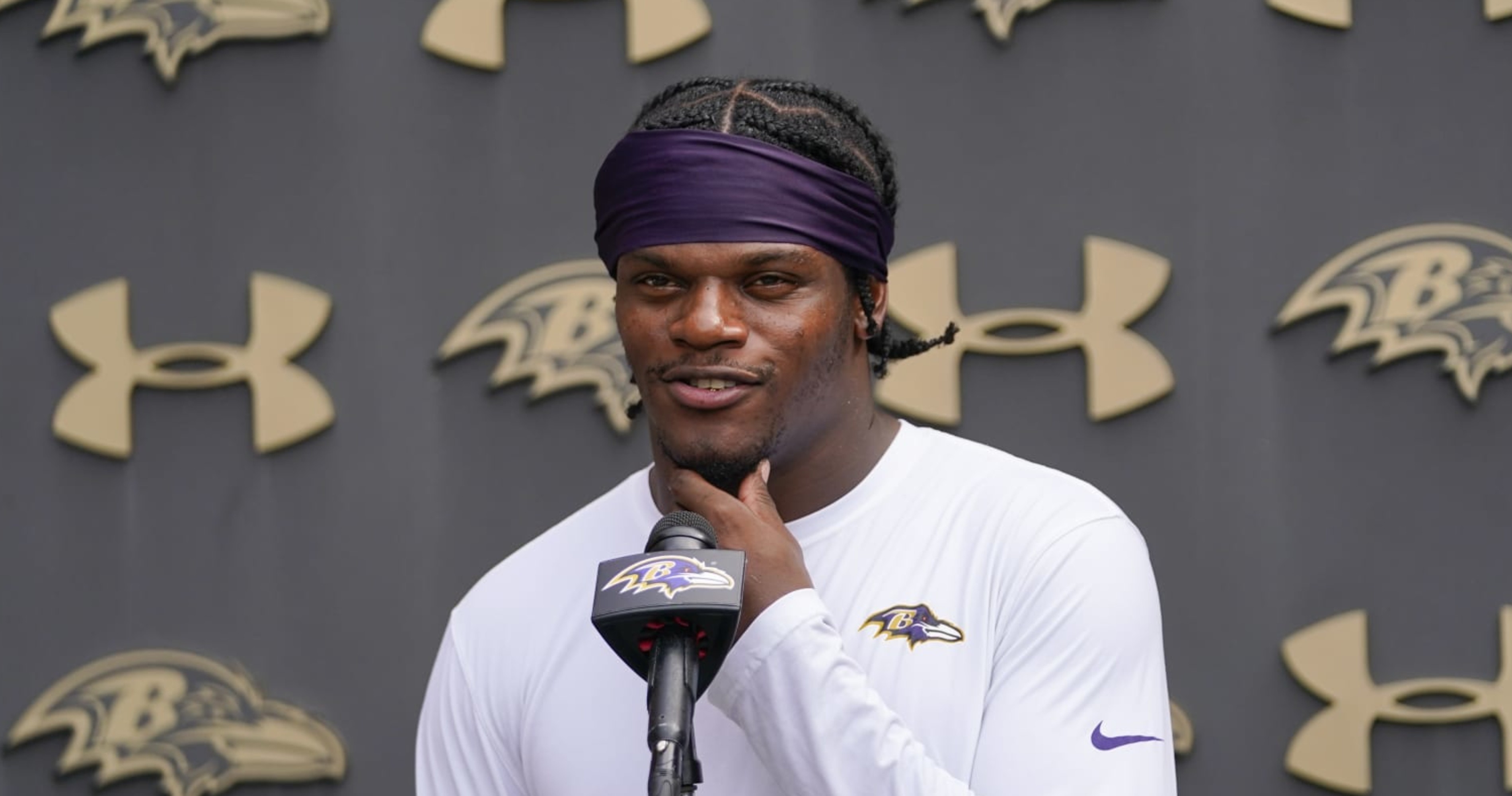 Lamar Jackson Says Rejected Ravens Contract Offer Included $160M-$180M ...