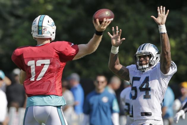 Frank Alexander injures ankle against Dolphins