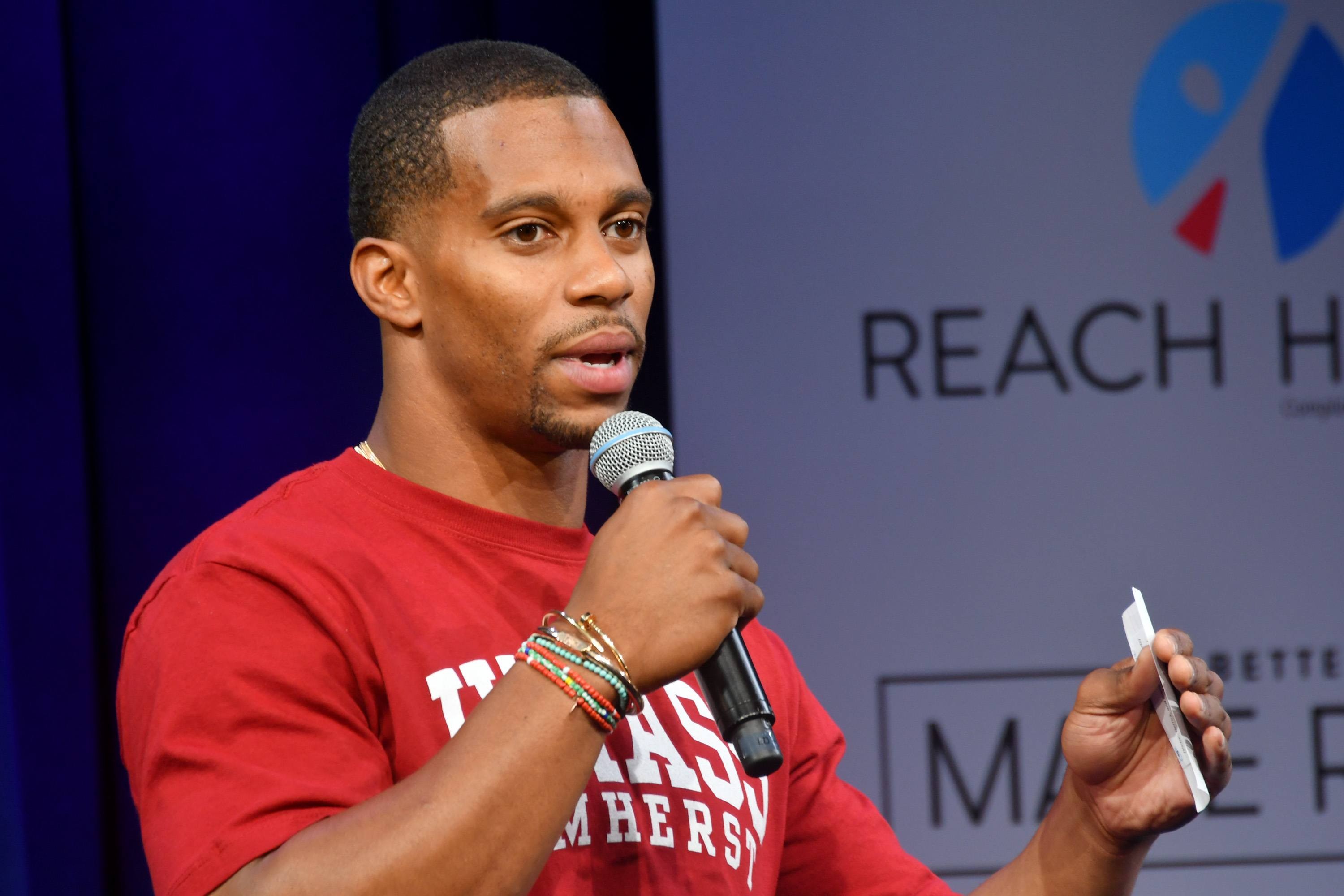 Victor Cruz: Live Virtual Reality Can Improve NFL Fans’ Experience