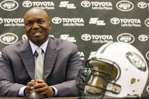 Browns sign offensive lineman Alvin Bailey, linebacker Justin Tuggle