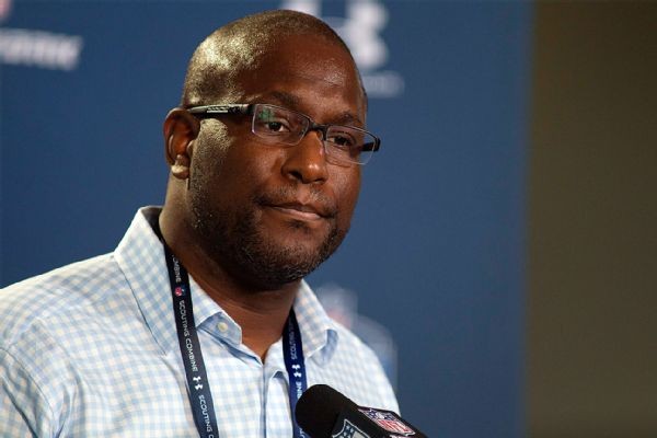 Nate Ulrich: Ray Farmer’s text scandal still haunting Browns, Mike ...